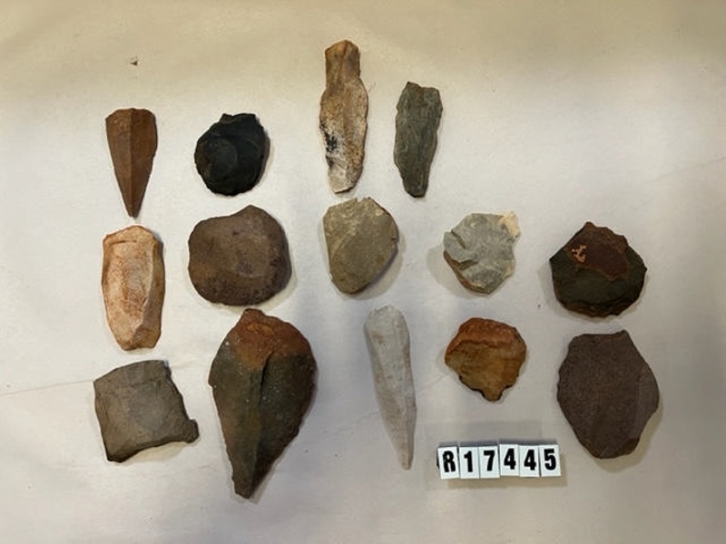 aboriginal objects, collection of 14 , larger sized, stone lithic ...