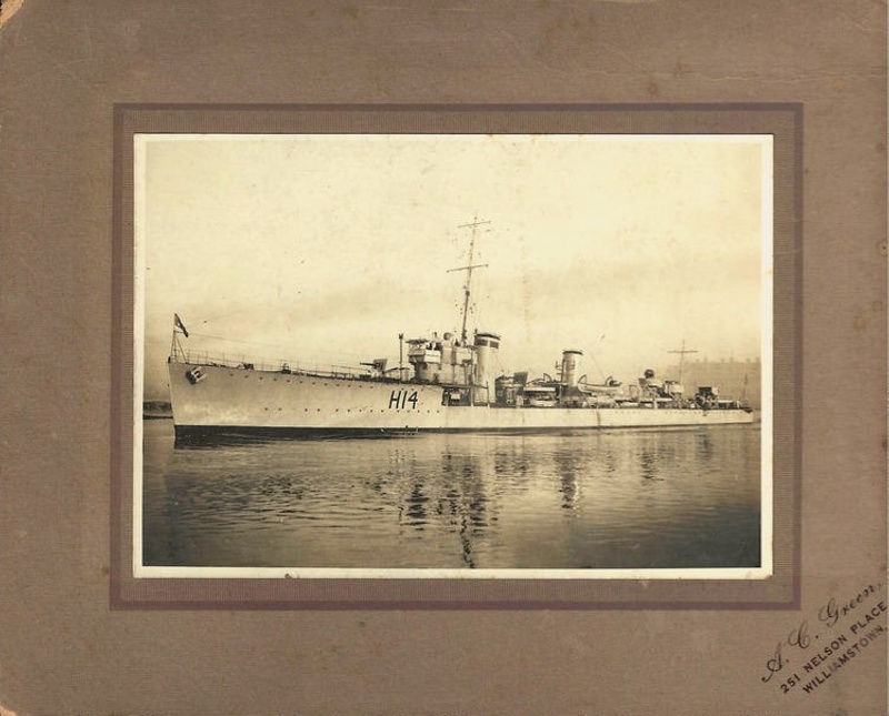 Photograph of HMAS Stalwart (H14), an Admiralty S class destroyer of ...