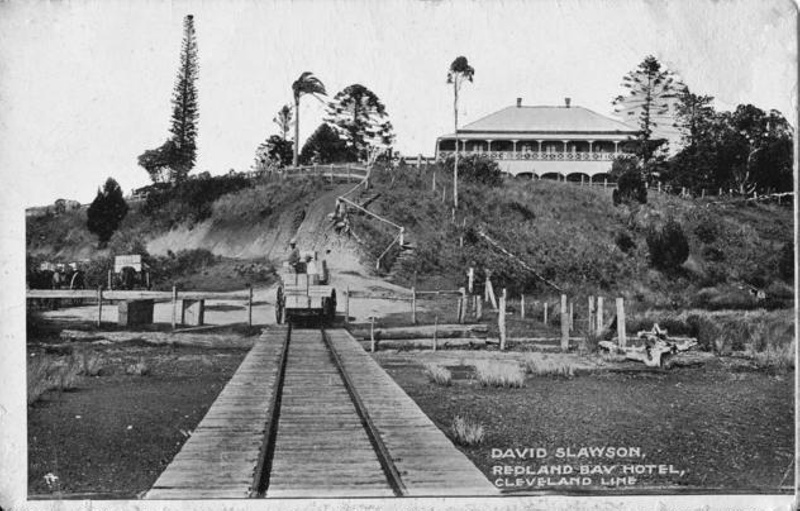 Photograph of old Redland Bay Hotel with Tramway and Jetty ; 1907 ...