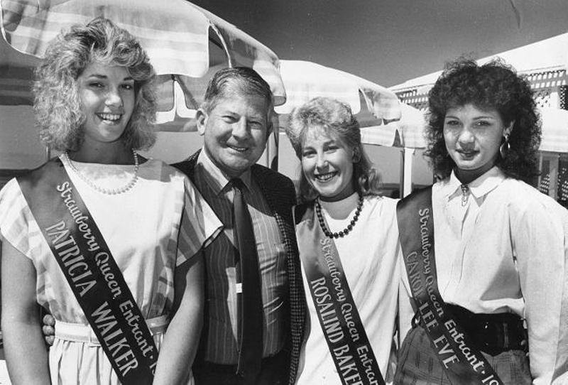 Photograph of Strawberry Queen Entrants with Merv Genrich (Shire Chair ...
