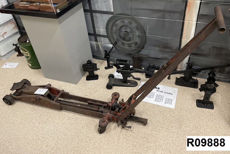 Trolley jack - APAC; APAC; R09888 | eHive