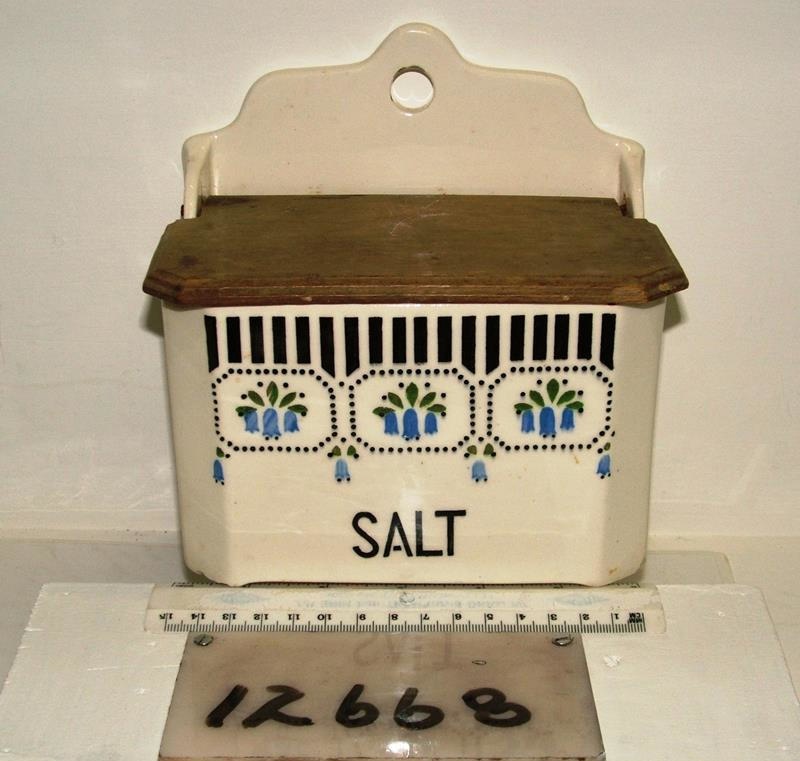 Salt box; R12668 | eHive