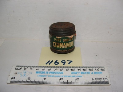 Cinnamon container; Robert Harper & Co. Ltd.; R11697 | eHive