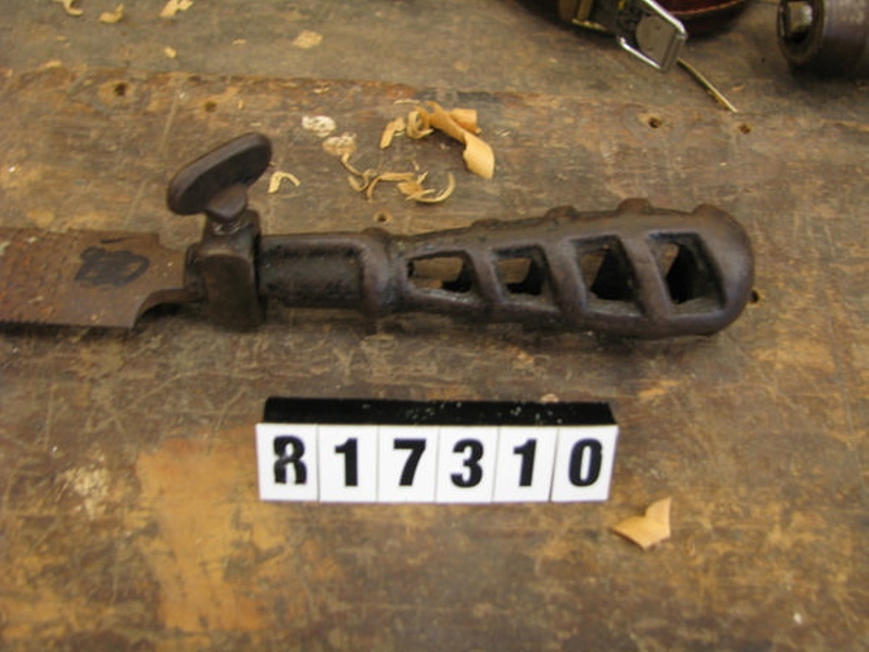 Cast iron file handle; unknown; R17310 | eHive