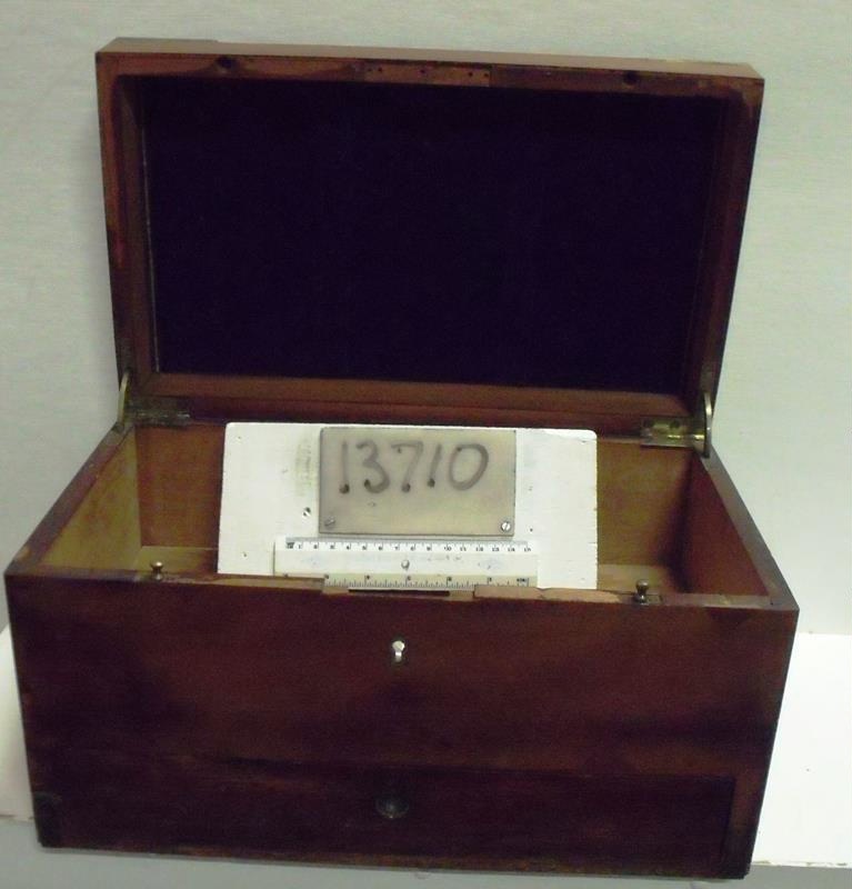 Jewel box - timber; R13710 | eHive