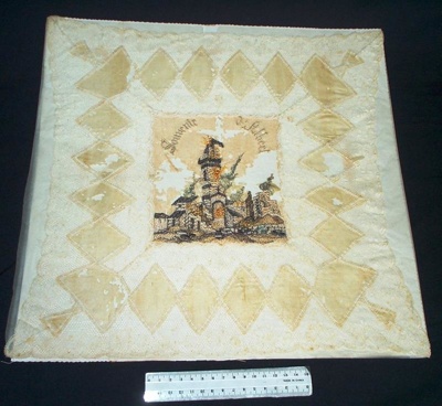 Handkerchief ; R01188 | eHive