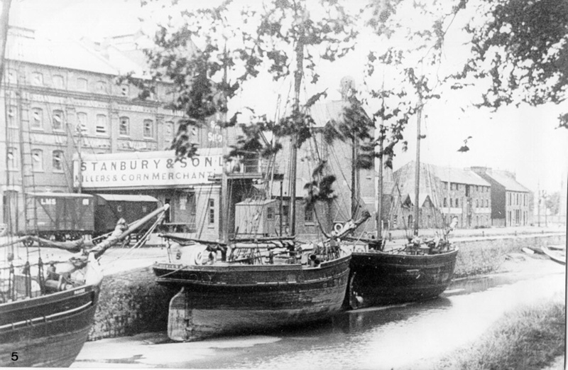 Ships Moored at Rolle Quay, Barnstaple; 158 | eHive