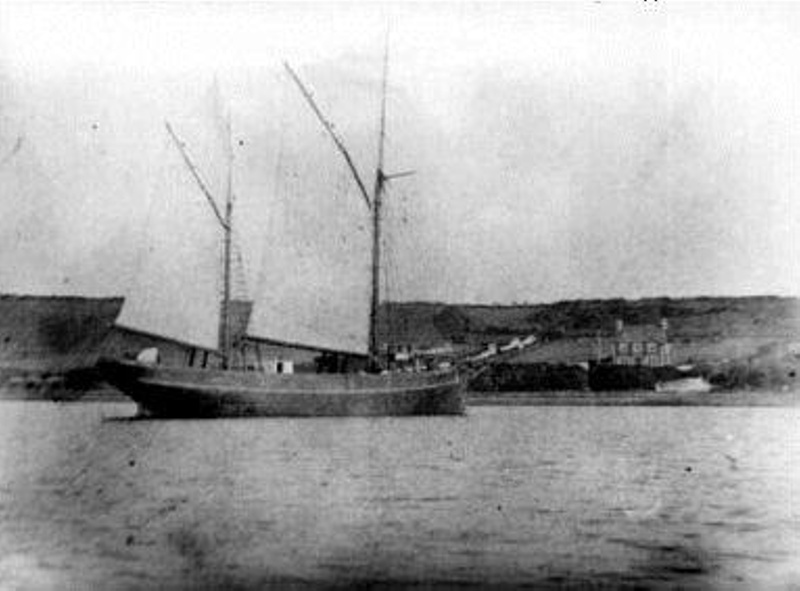 Garlandstone; 30-3080 | eHive