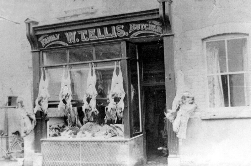 Ellis family; 228 | eHive