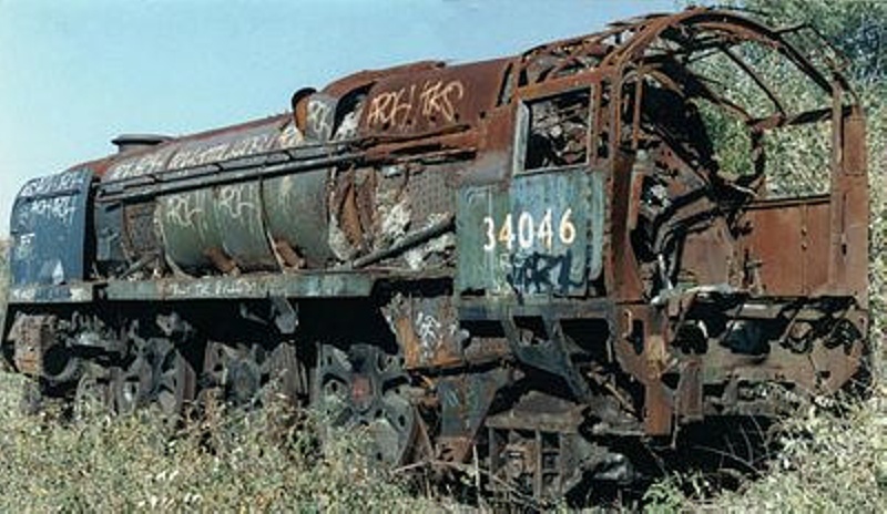 West Country class locomotive Braunton in the weeds at Brighton, 1996 ...