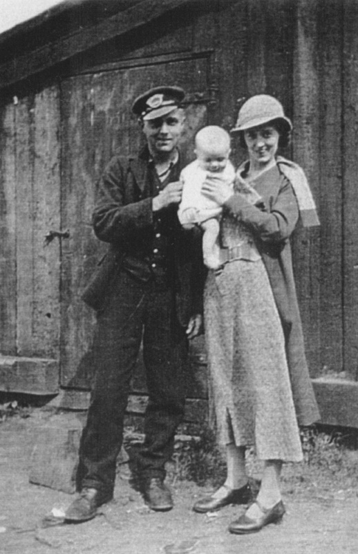 Bill and Vera Passmore with Baby Jim; 26 | eHive