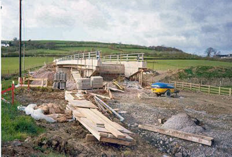 North Devon Link Road - 16: Completion of the new "Acland" bridge; 1989 ...