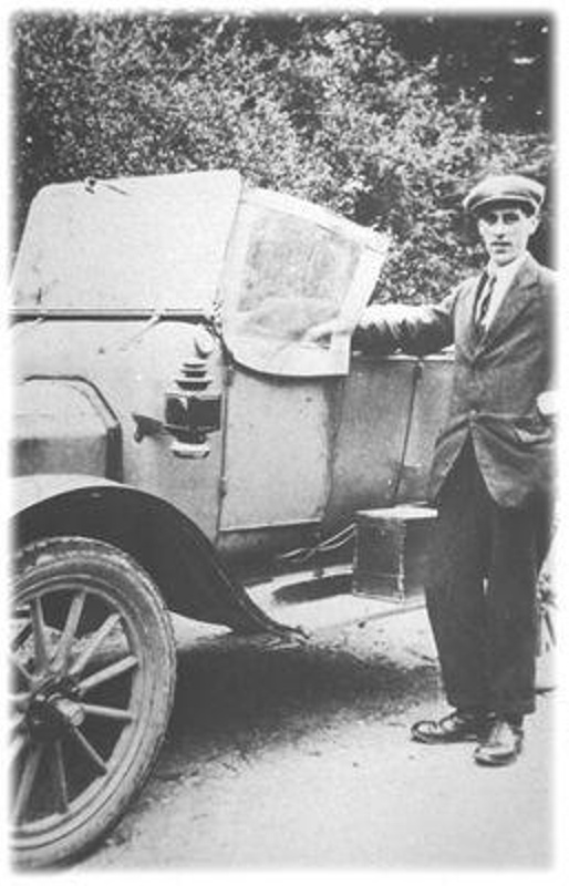 Bill Martin with his taxi in the 1920s; 1920; 389 | eHive