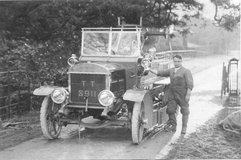 South Molton Fire Service engine 1930s; 463 | eHive