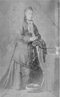 Portrait of an unknown woman; Elizabeth Askew; 1895; 176 | eHive