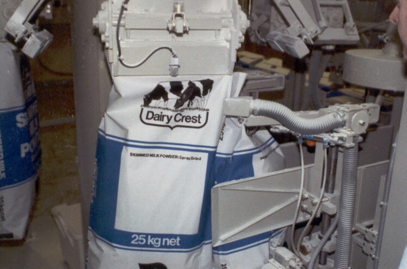 Powder bagging; 1982; 501 | eHive