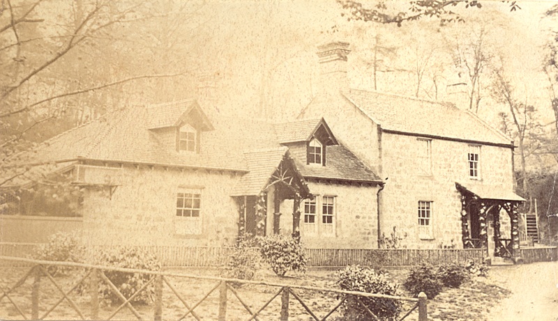 Photograph of Dean Cottage circa 1900-1920. | eHive