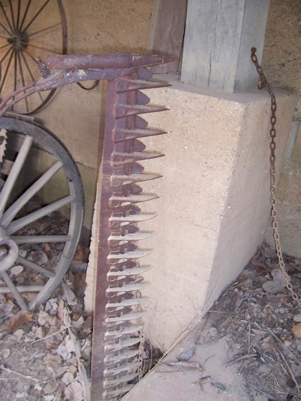 Sickle bar mower; AG0028 | eHive