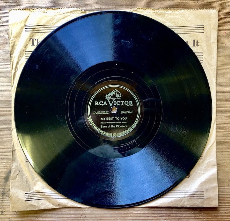 Phonograph Record; RCA Victor Records; 1945 - 1952; 023.0071.0007 | eHive