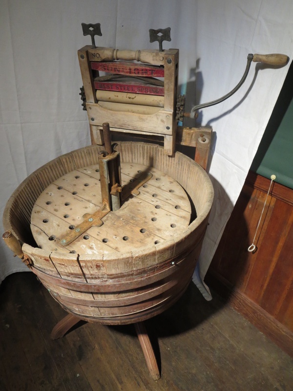 Sunlight "Best Steel Spring" Washing Machine; 014.0104.0001 | eHive