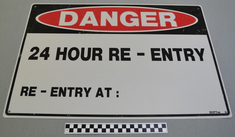 Precautionary sign; DCPTas; c. 2005; BMHC_17434 | eHive