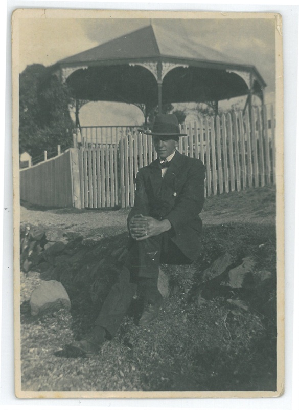 Gordon Allison at Beauty Point; 1920s; BMHC_10648 | eHive