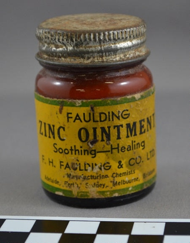 Jar; FH Faulding & Co. Ltd; c. 1940 - c.1945; BMHC_17170 | eHive
