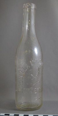'Rosella' sauce bottle; Rosella; 1900-1920; BMHC_17206_P | eHive