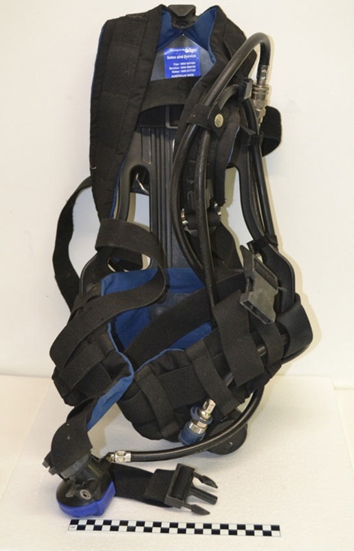 Self contained breathing apparatus; Dräger; 1996; BMHC_17657 | eHive