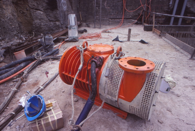 Flygt 2400 submersible pump, Hart shaft; Ireland, Stephen; December ...