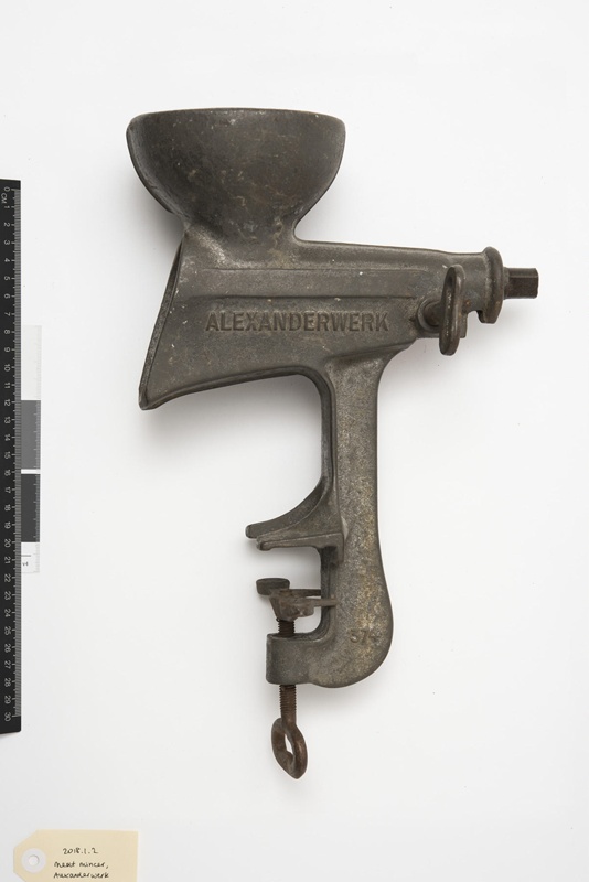 Meat mincer, Alexanderwerk, cast iron; Alexanderwerk; [1900-1940]; 2018 ...