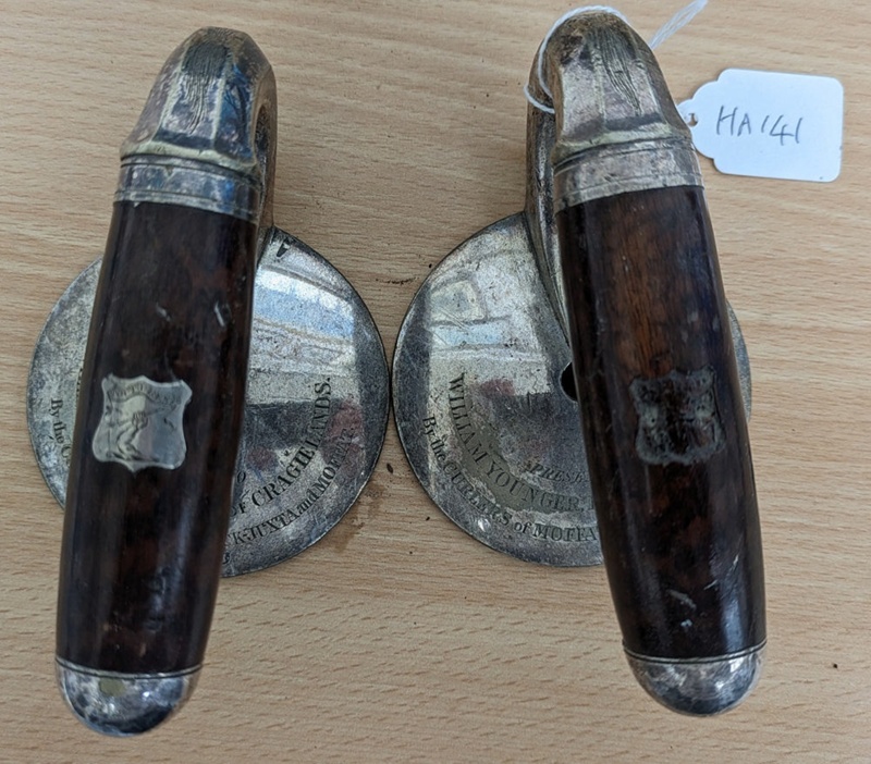 Pair of Handles; Unknown; HA141 | eHive