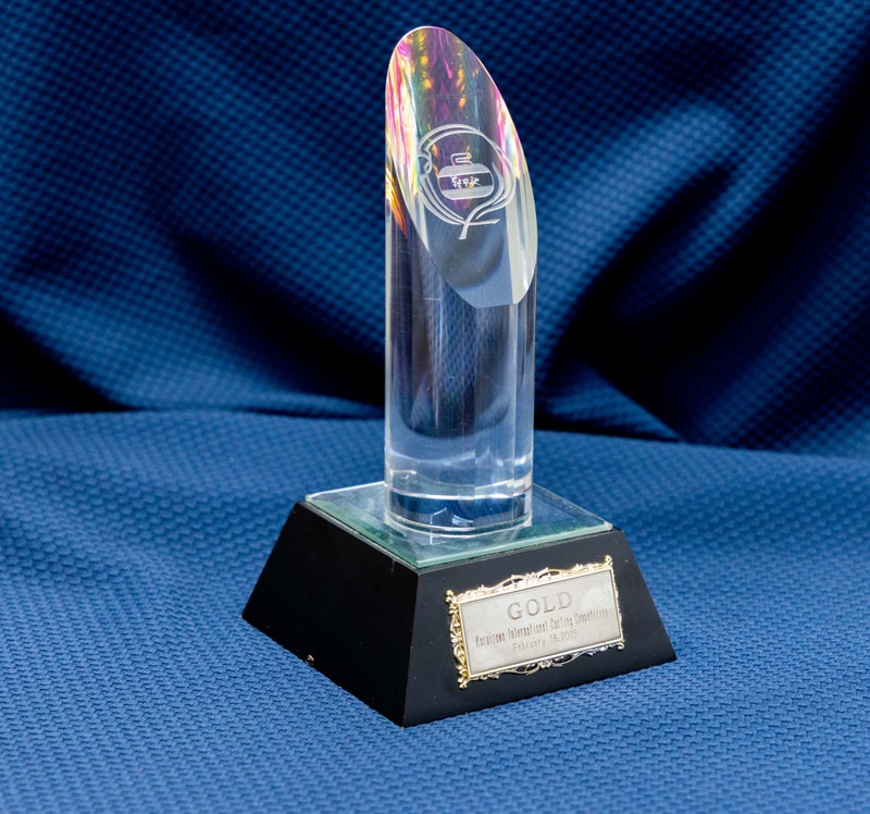 Karuizawa International Curling Competition Gold Trophy; PZ225 | eHive