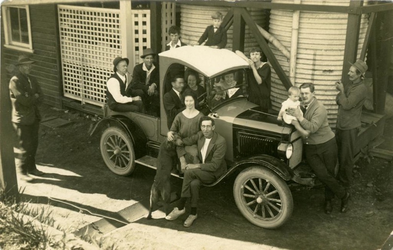 Photograph; Unknown; Circa 1925; US000216 | eHive