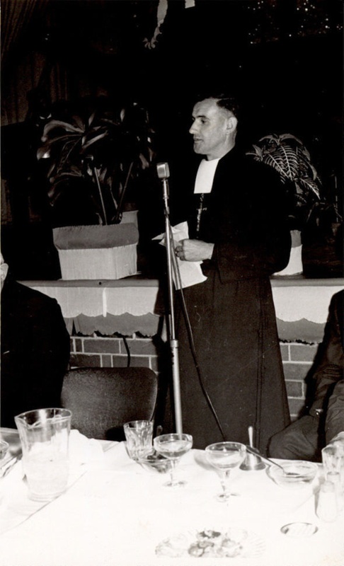 Photographs 1963- The 75th Anniversary Celebrations at the ANZAC Club ...