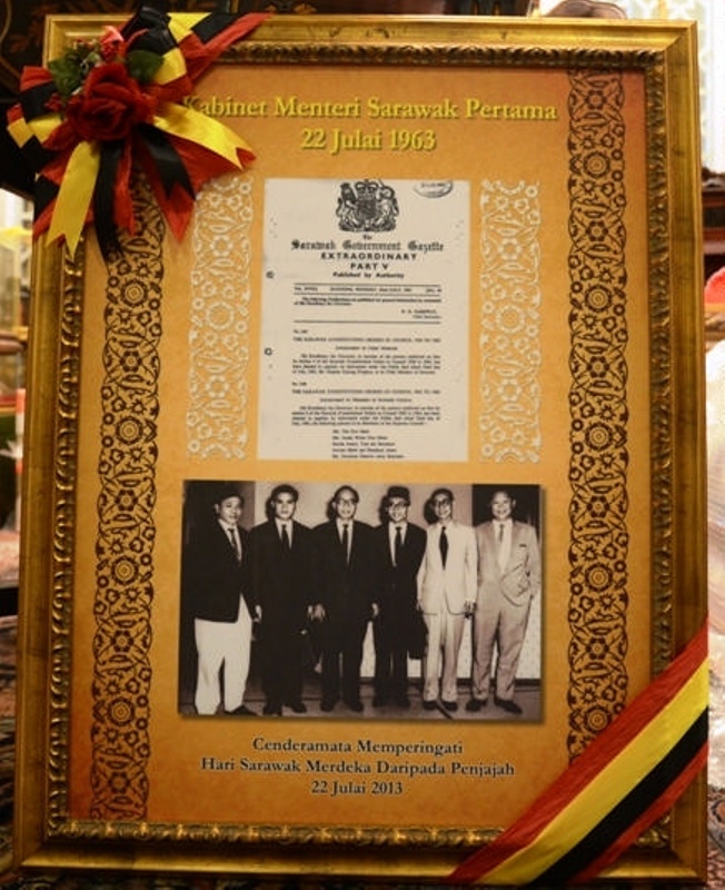 Photograph - Kabinet Menteri Sarawak Pertama 22 Julai 1963 (Frame ...