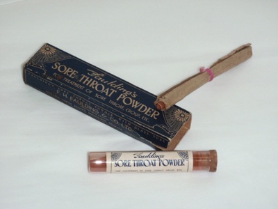 Chemical: Faulding’s Sore Throat Powder; F H Faulding & Co Ltd; Ca 1940 ...