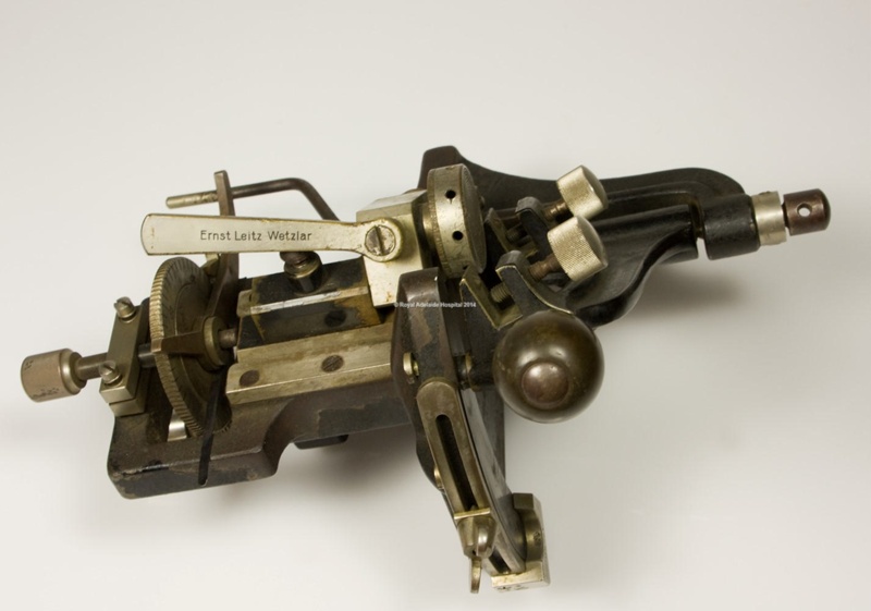 Equipment: Ernst Leitz Wetzlar Bench Type Rotary Microtome; 1869-1930 ...