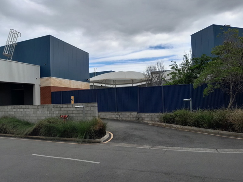 Exterior: Loading Zone; 05/10/2022; AR#14233 | eHive