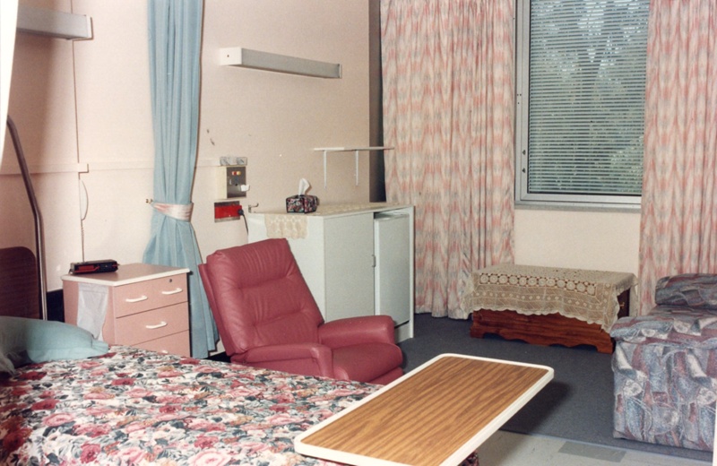 Interior: Maternity birthing suite; 1993; AR#15366 | eHive