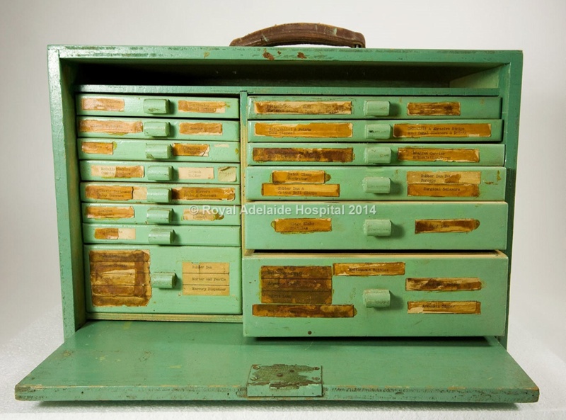 Equipment: Dental Student’s Conservation Kit; Ca 1940; AR#3773 | eHive