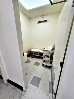 Interior: ECG Department Small Treatment Room; 2022; AR#13431 | eHive