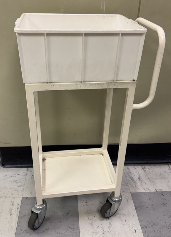 Equipment: Trolley with Crate; AR#19571 | eHive