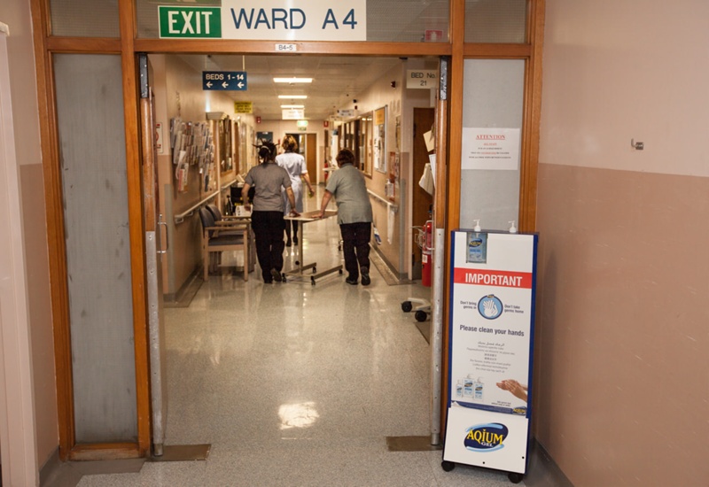 Interior: Cardiac Ward A4; 2012; 2.272 | eHive