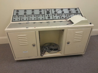 Equipment: Both Electro-Encephalograph Machine (EEG); Ca 1960; AR#1055 ...