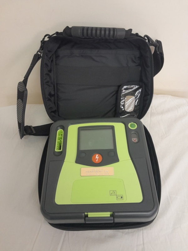 Equipment: Automated Electrical Defibrillator; Ca 2008; AR#16120 | eHive