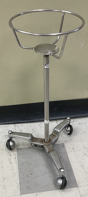Equipment: Mobile Bowl Stand; AR#18049 | eHive