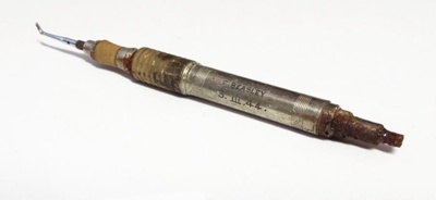 Instrument: Gold foil automatic mallet; Ca 1940; AR#3335 | eHive
