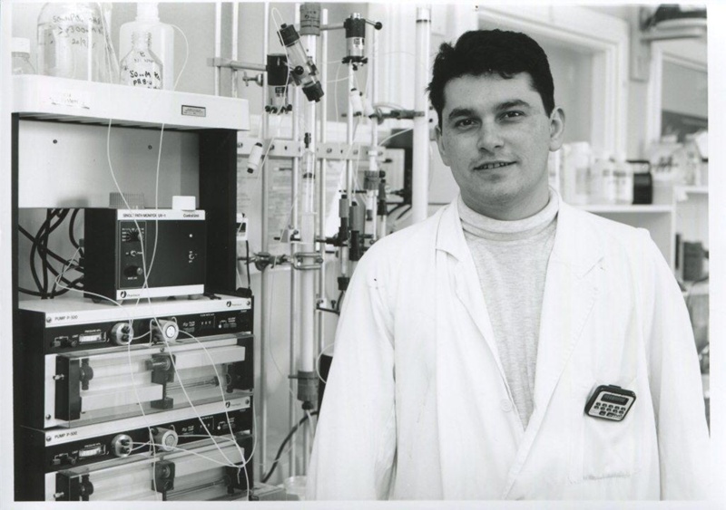 Professional Staff: Dr Dean Bacich; 21/09/1995; AR#4360 | eHive