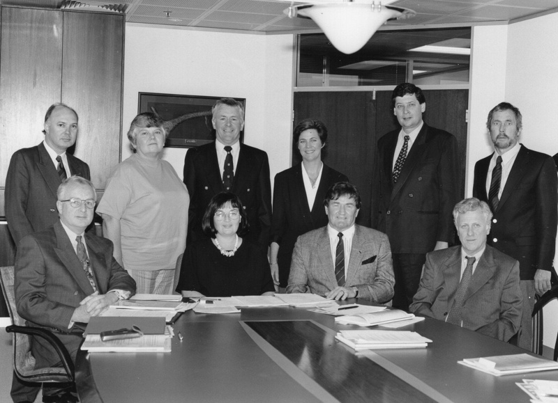Professional Staff: Amalgamated Board Members ; 20/10/1995; AR#16738 ...